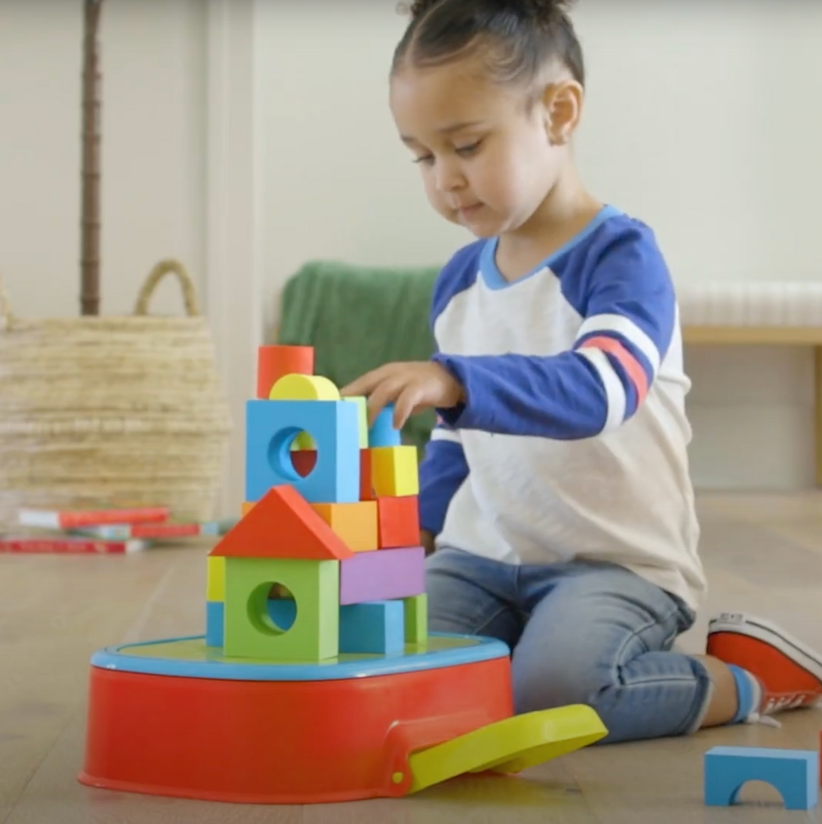 Wooden Fruit Balancing Game | Preschool Game | AreYouGame – AreYouGame.com